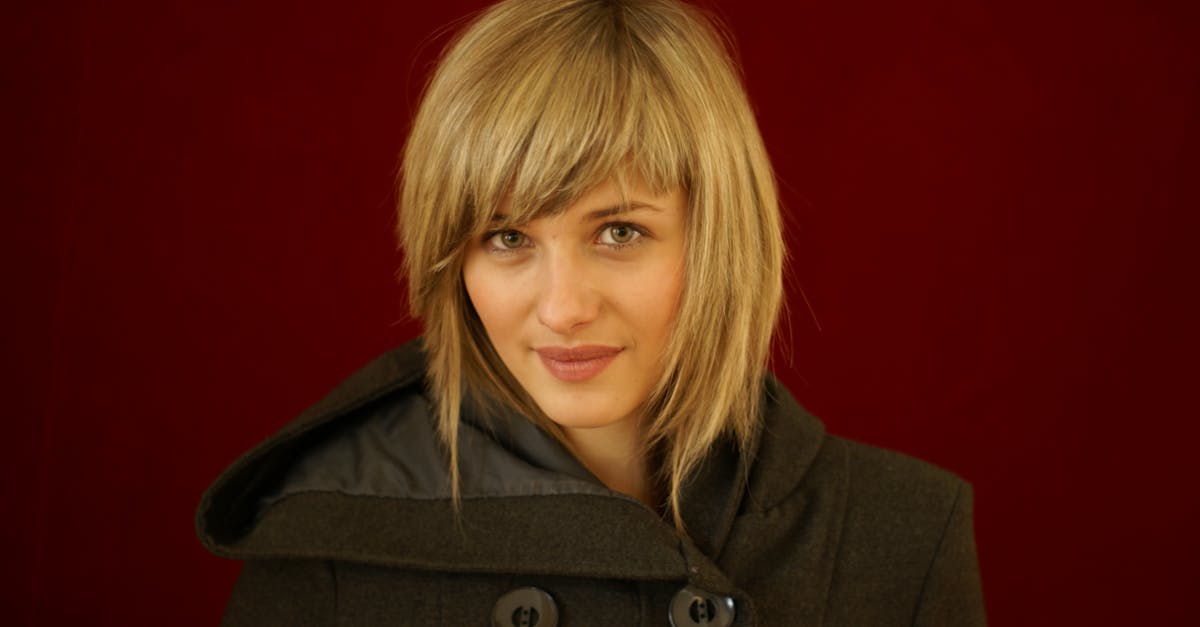 Boutons sur le visage : décryptage et astuces pour les éviter 💆‍♀️